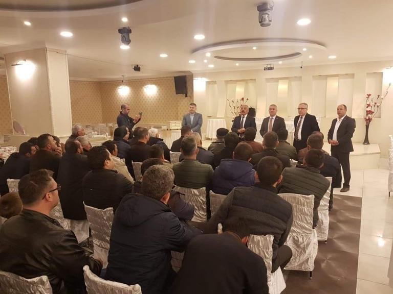 ’Bizi savunmuyor’ diyerek sendika değiştirdiler