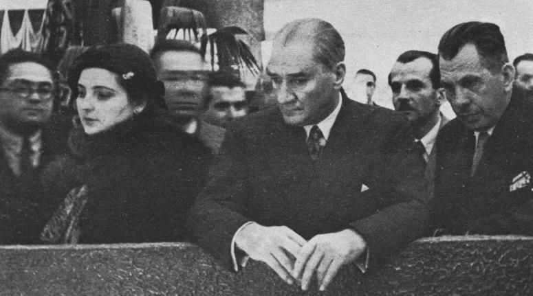 Atatürk'ün yeni fotoğrafı ortaya çıktı! 'Kardeşim Makbule'ye...'