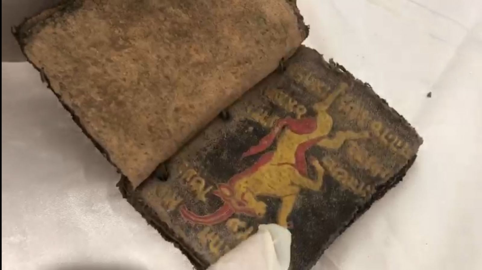 Giresun’da bulundu! 700 yıllık Tevrat'ın sırrı çözüldü.., 700 yıllık ...