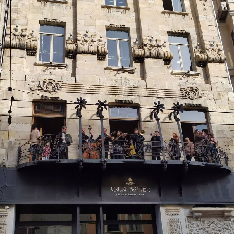 Casa Botter açıldı! Sizler için gezdik. İşte sergiden özel kareler ...