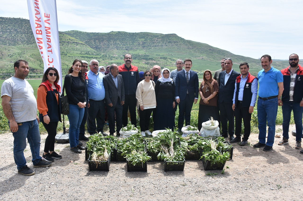 Tarım ihracatında rekor: Yılın ilk 4 ayında 11,17 milyar dolarlık ...