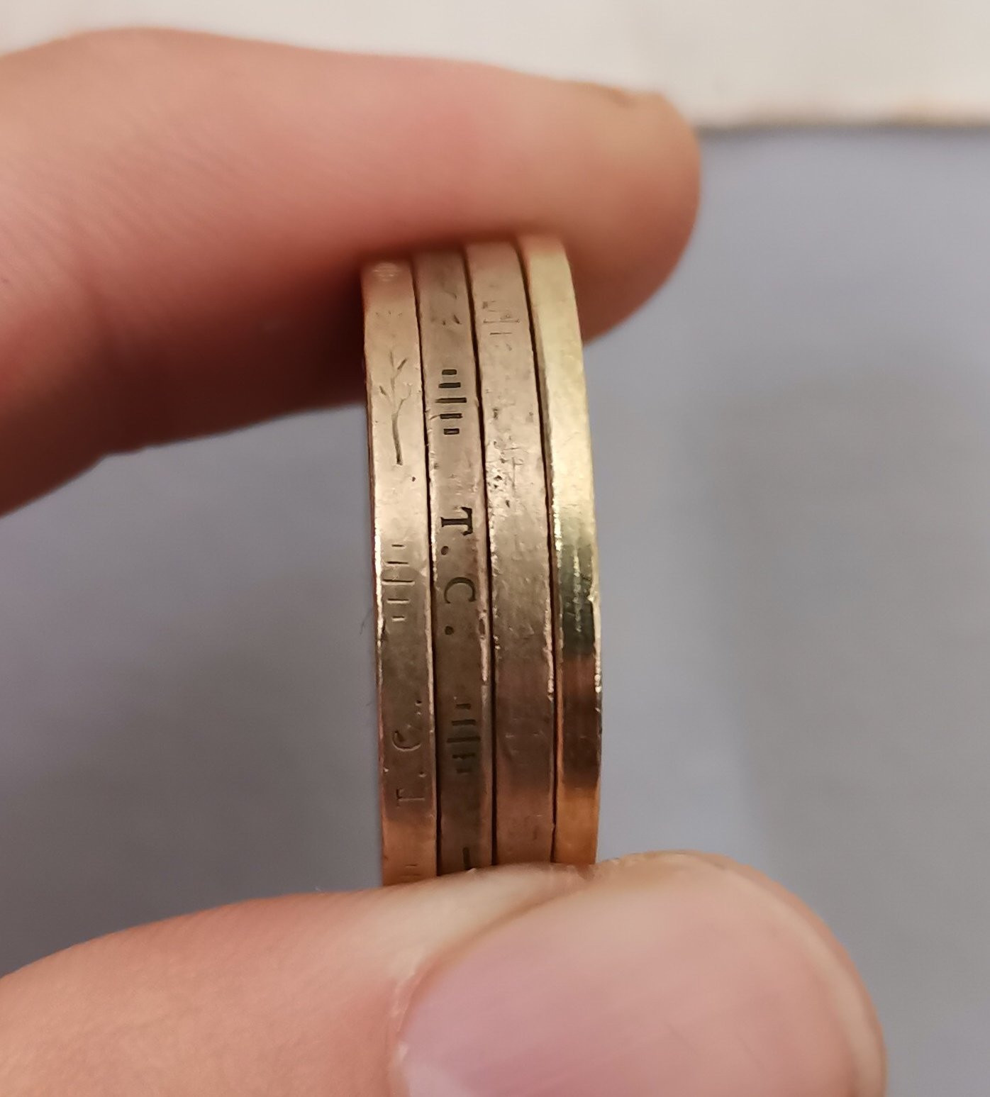 1 liralarda ayrıntı dikkat çekti!