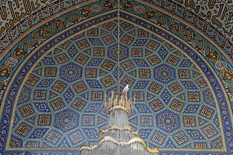 Farklı mimarisiyle dikkat çeken Gevşer Şad Camisi'nin tarihi