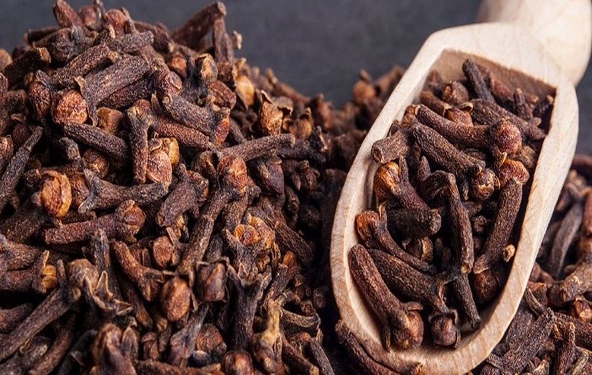 Karanfilin faydaları nelerdir? Karanfil hangi hastalıklara iyi gelir ...