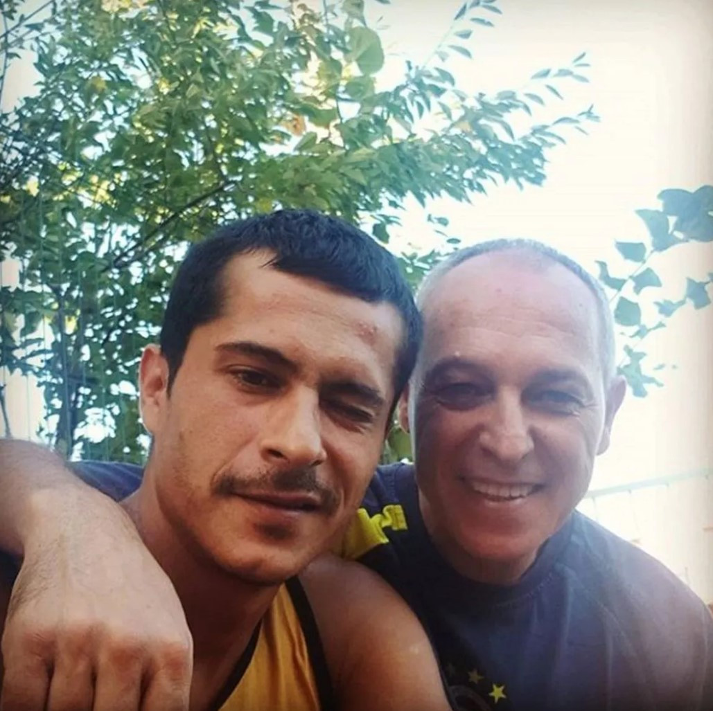 Babası da ünlü çıktı! Oyuncu İsmail Hacıoğlu'nun babası kim?