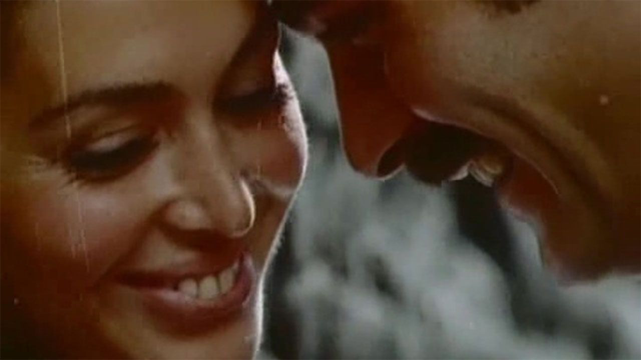 Devlerin aşkı büyük olur! Türkan Şoray ve Kadir İnanır'ın birlikte rol aldığı filmler